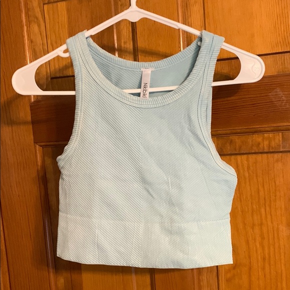 Nikibiki | Shirts & Tops | Nikibiki Green Sleeveless Crop Tank Top ...